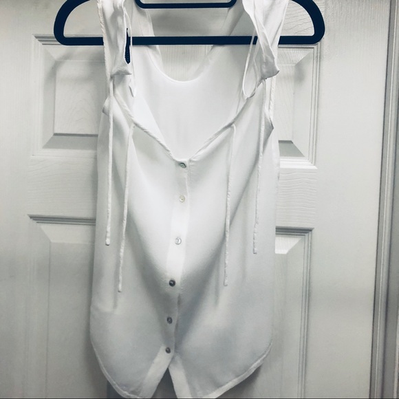 Zara | Tops | Zara Shell Button Back Detail Blouse | Poshmark